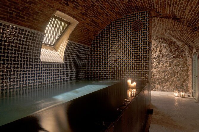 Arabian Baths and 15 min massage at Madrid's Hammam Al Ándalus