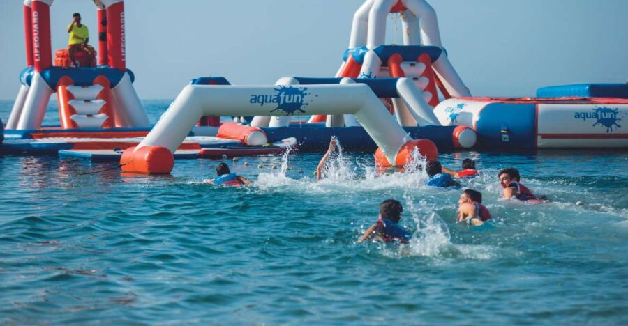 Armação de Pêra: Inflatable Waterpark Entry Ticket