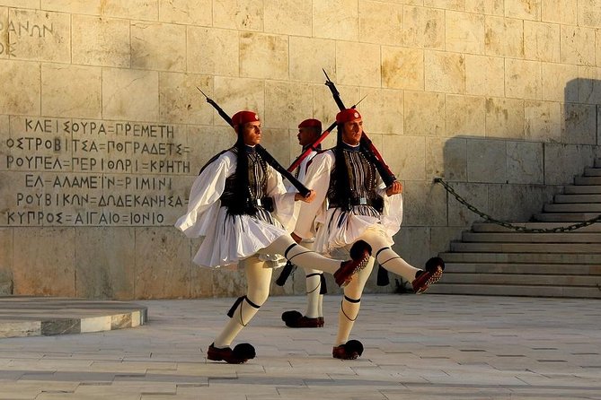 Athens city Tour (4hrs) combined with Piraeus Port Cruise Terminal transfers - From Piraeus Port to the Heart of Athens