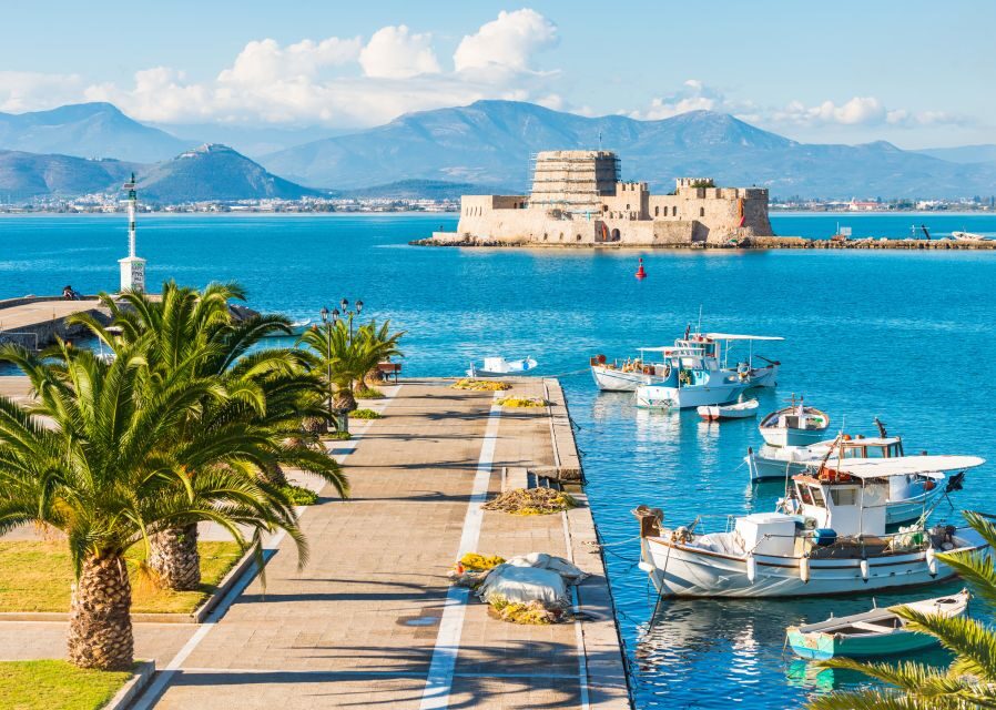 Athens: Peloponnese Highlights Day Trip and V.R. Audio Guide - Who Will Love This Tour?