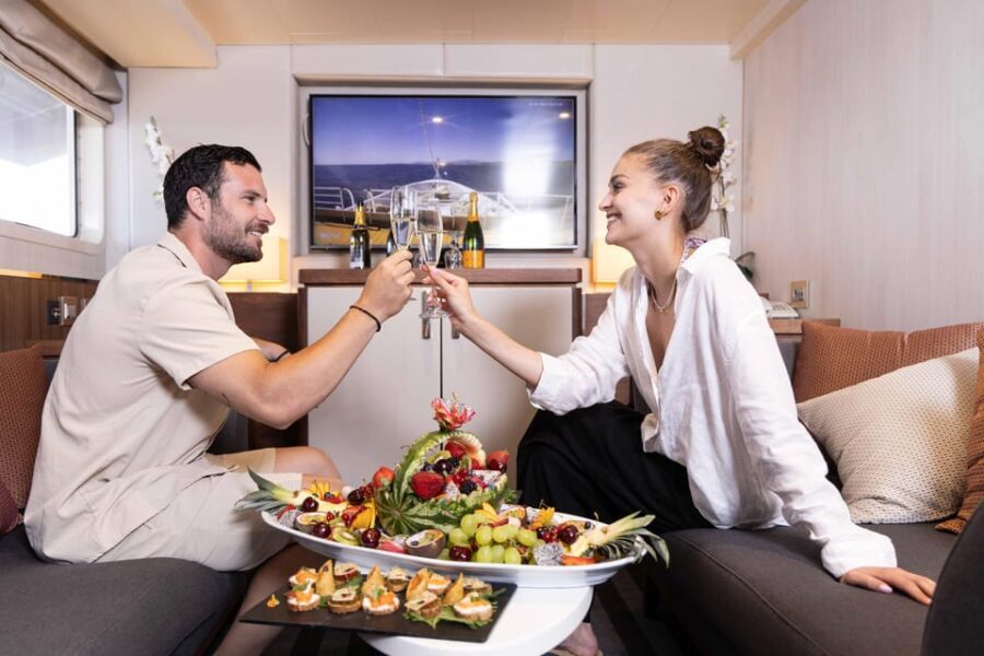 Athens: Saronic Islands Cruise with VIP Area Seating & Lunch - Authentic Insights from Reviews