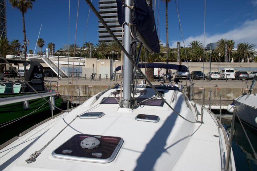 Barcelona: 2/3/4h Exclusive Private Sailing Boat Cruise - What’s Included — Everything You Need for a Smooth Cruise