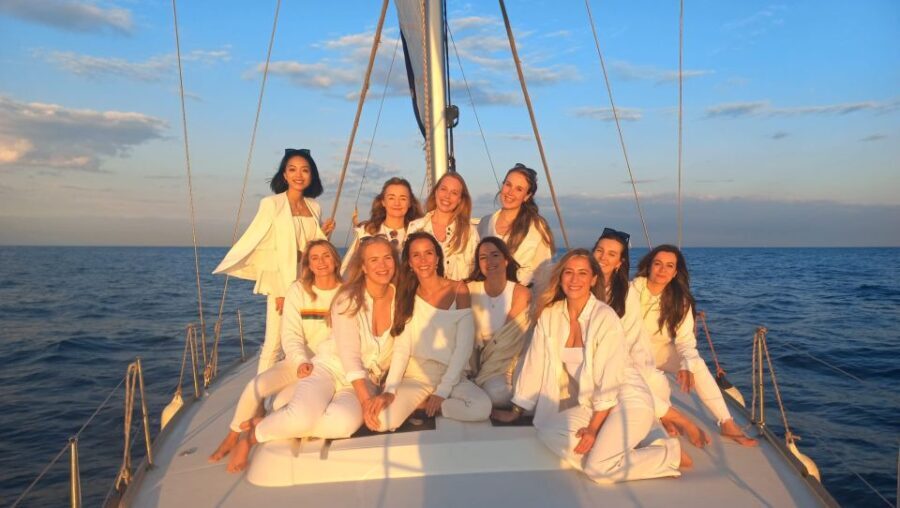 Barcelona: Luxury Private Yacht Daytime Cruise - Navigating the Experience — What You Can Expect