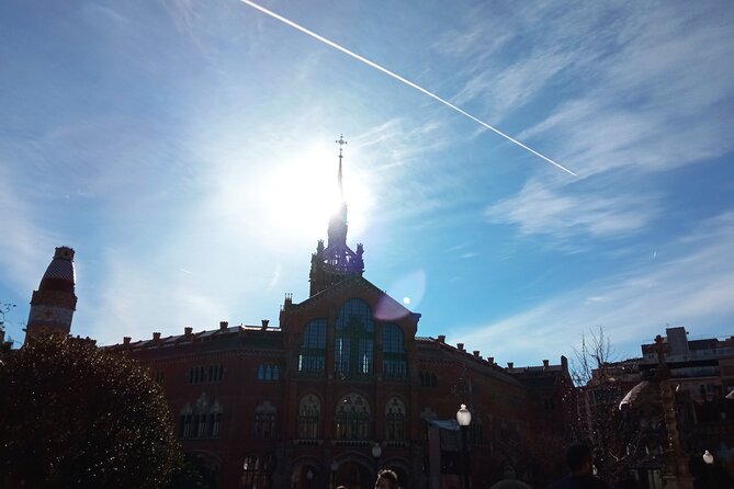 Barcelona Private Tour From Sant Pau to Sagrada Familia - Key Points