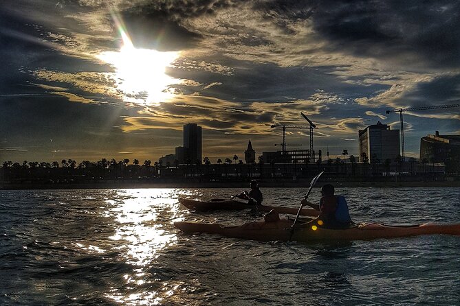Barcelona Skyline Kayaking Coupled with Delicious Tapas - Key Points