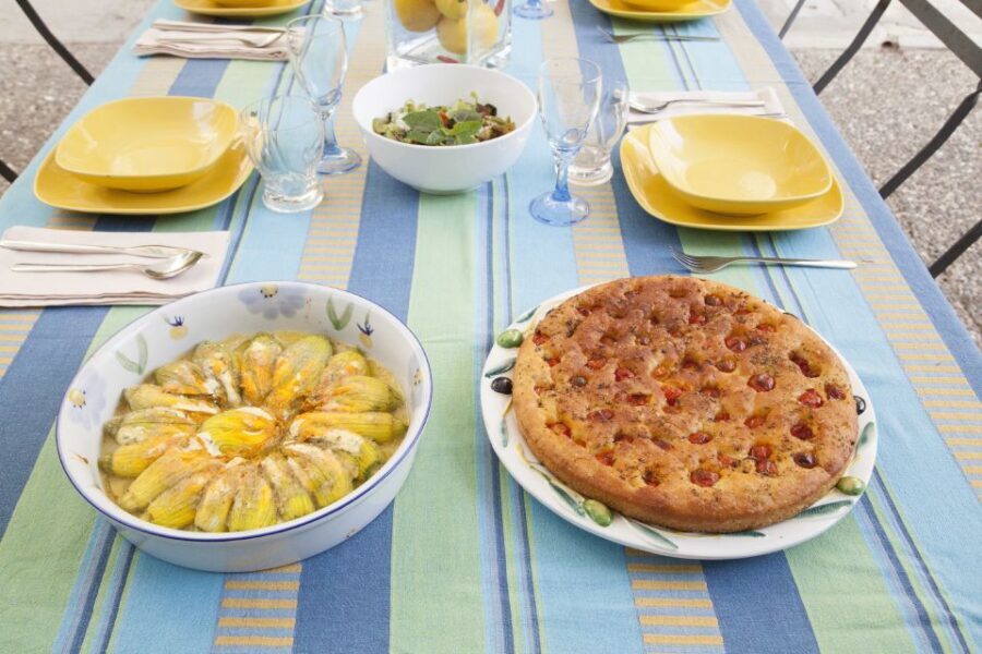 Bari: Market, Cooking Demo and Meal at a Local's Home