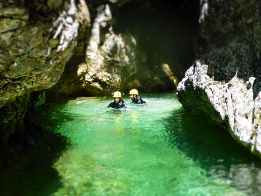 Baumgarten: Advanced Canyoning Adventure