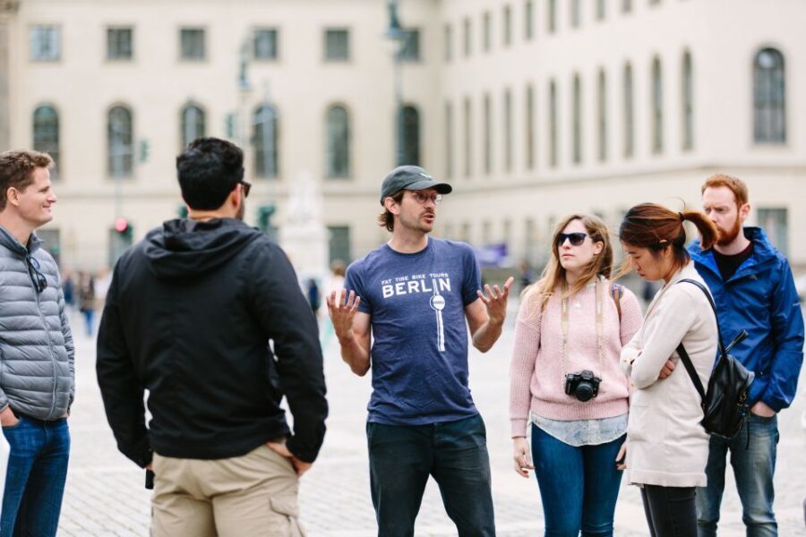 Berlin Highlights: 3-Hour Bike Tour