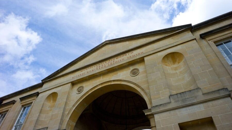 Best of Oxford: Private Walking Tour with a Local - What Is Included and What You Should Expect