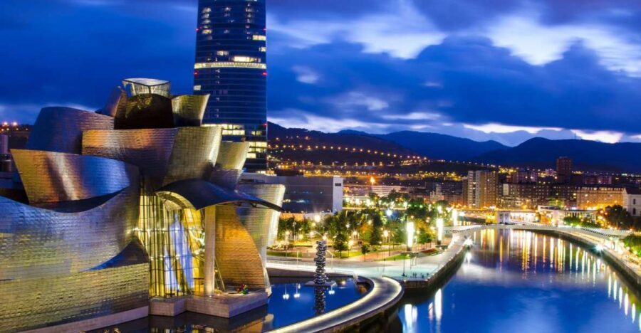 Bilbao: Private Night Walking Tour - The Bottom Line: Who Is This Tour Best For?