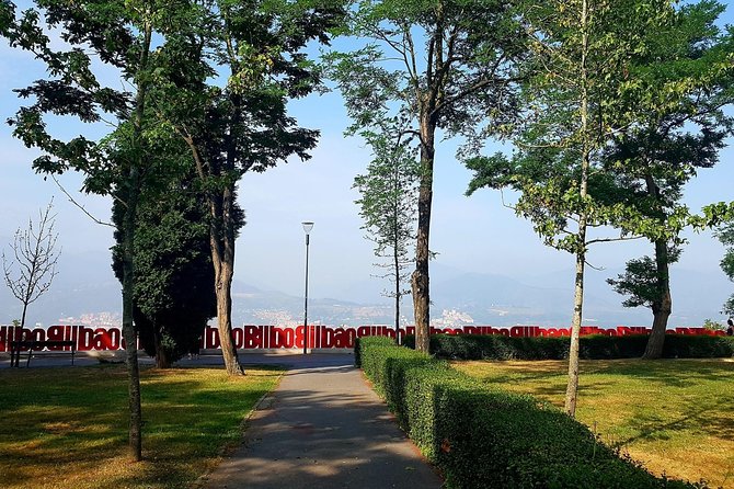 Bilbao Tour + Artxanda Funicular in Spanish - Key Points