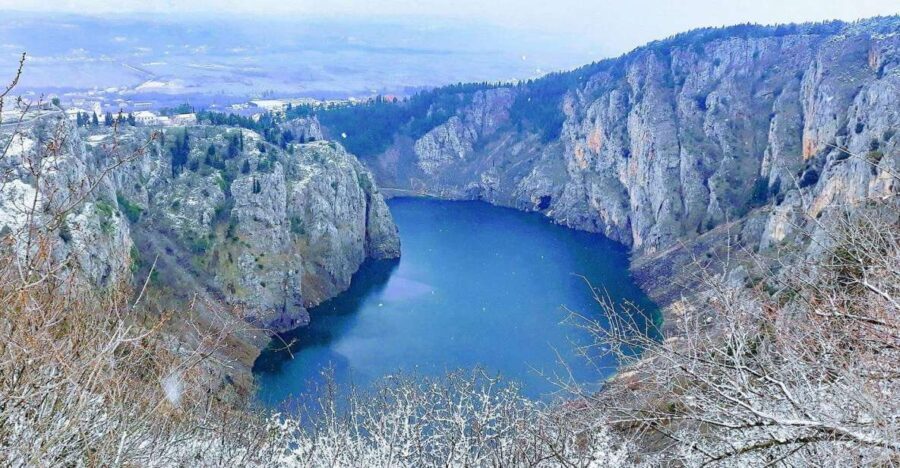 Blue and Red Lake and Wine Tasting - Authenticity and Value