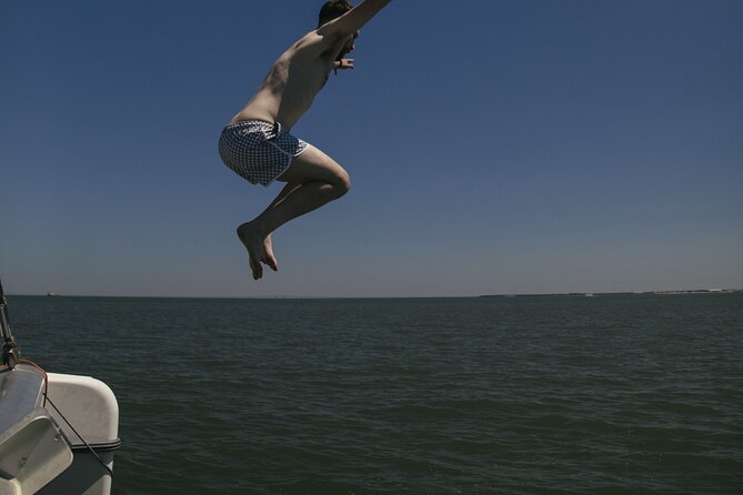 Boat Party - Party on the Tagus River - The Experience: What You’ll Get and What It Means for You