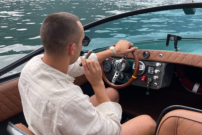 Boat tour on Lake Como - A Closer Look at the Lake Como Boat Tour