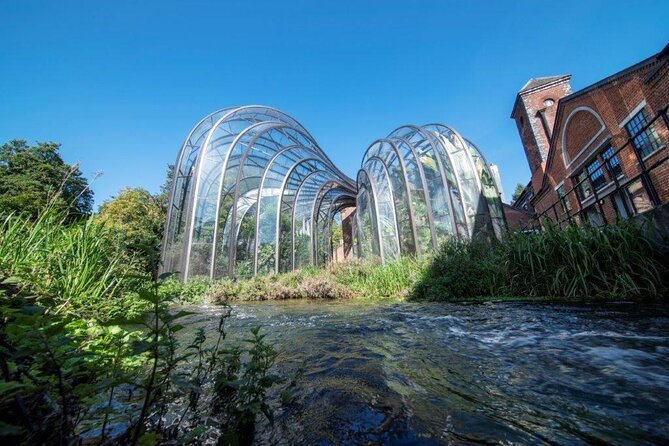 Bombay Sapphire Gin Distillery Tour and Cocktail - Introduction: Is the Bombay Sapphire Distillery Tour Worth It?