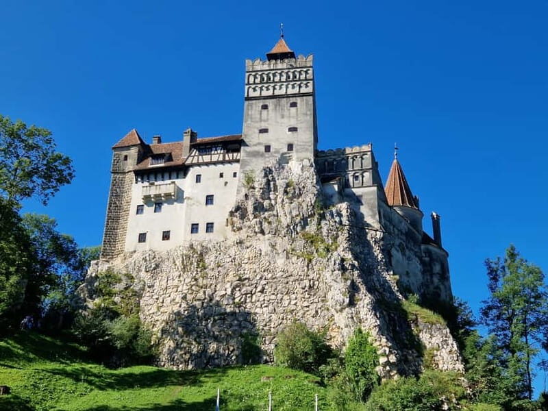Braov: Bran, Rânov, and Pele  Legends and History