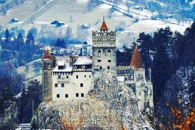 Brasov: Peles Castle, Bran Castles and Rasnov Fortress Day Tour - A Compact Adventure through Transylvania’s Castles and Fortresses