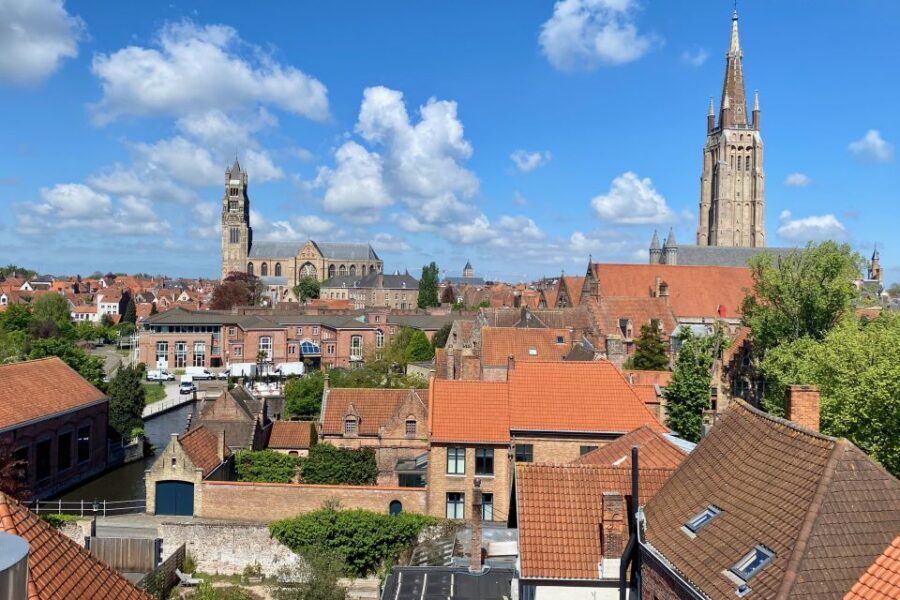 Bruges Highlights, Boat, Beer, Chocolate Day trip from Paris