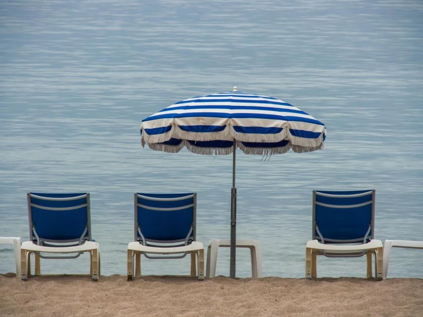 Cannes: Insta-Perfect Walk with a Local