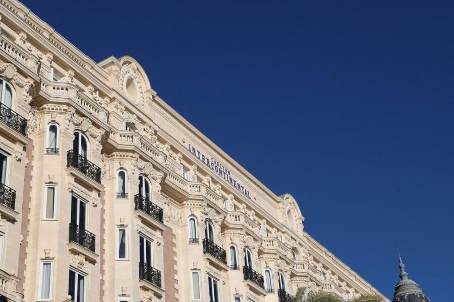 Cannes: Private Guided Walking Tour