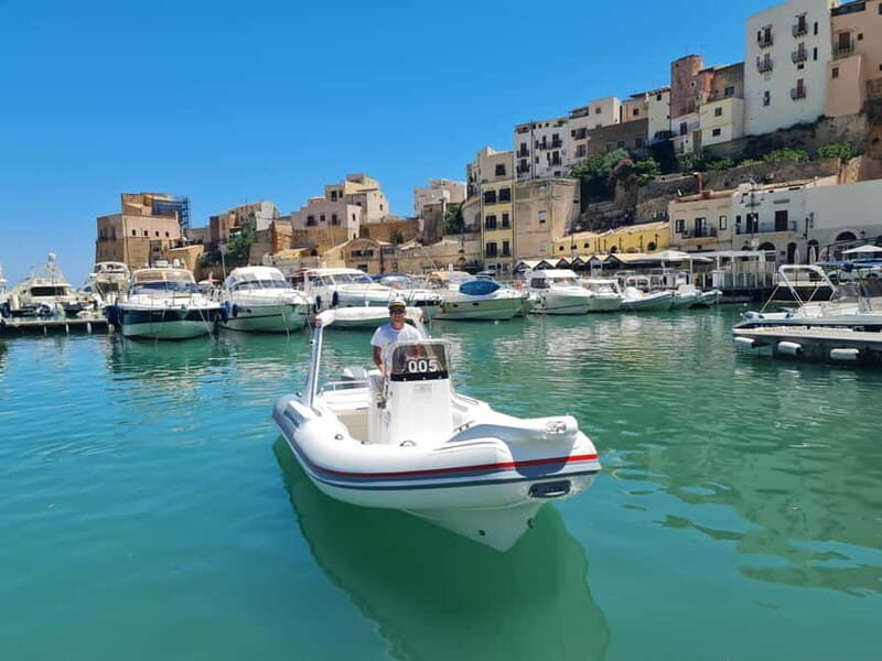Castellammare del Golfo: Rib Boat Rental with GPS in august.