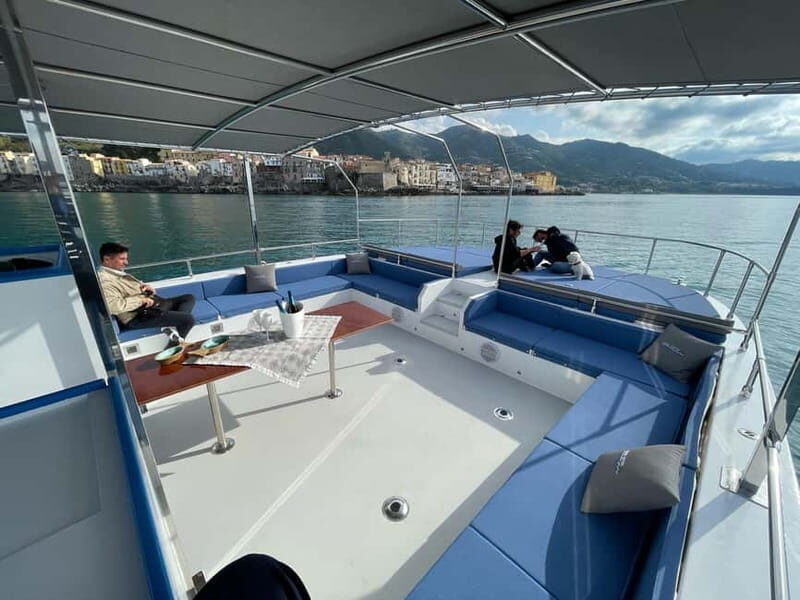 Catamaran Tour: experience of discovering the Cefalù coastline.