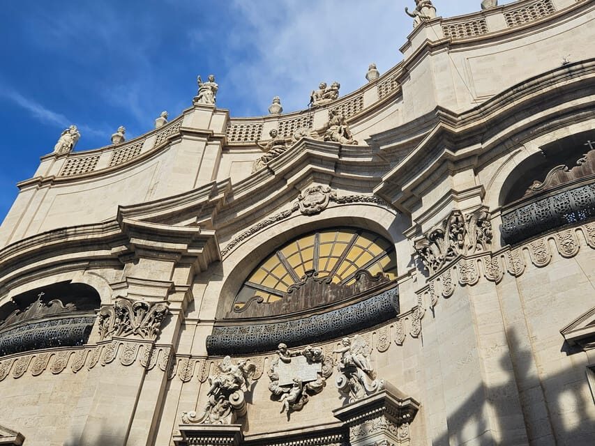 CATANIA MARKET & STREET FOOD departure from Taormina