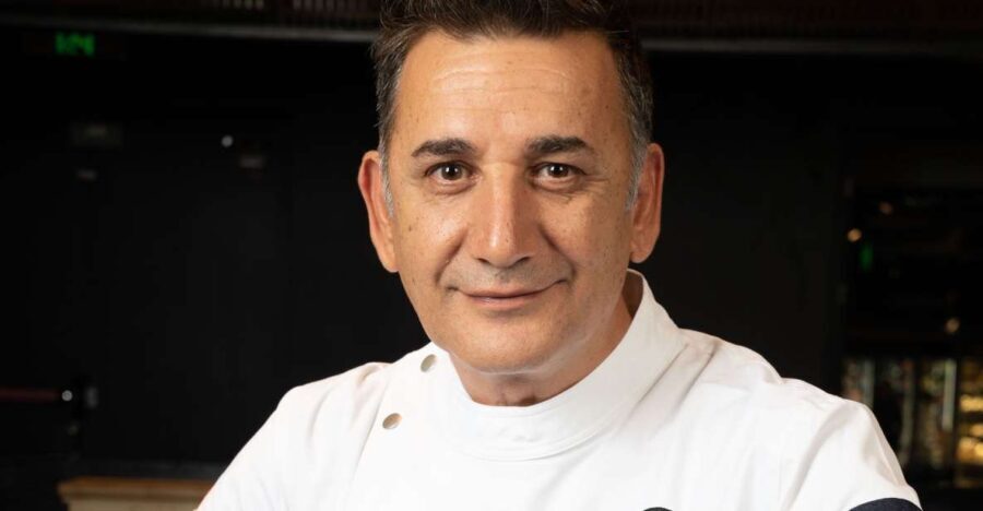 Catania: Market Tour and Cooking Class with Chef Riccardo