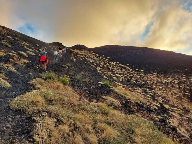 Catania: Mount Etna 3000m Tour with Hotel Pickup