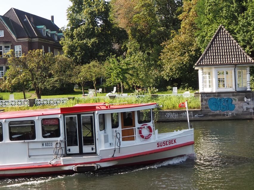 Celebs, Waterfronts and Nature Cycle Tour
