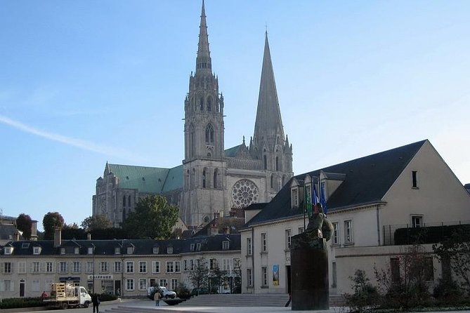 Chartres and Versailles Private Full-day tour - A Well-Paced Journey to Two of France’s Most Impressive UNESCO Sites
