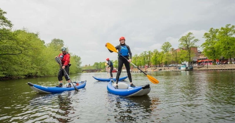 Chester: River Dee Kayaking Tour with Guide