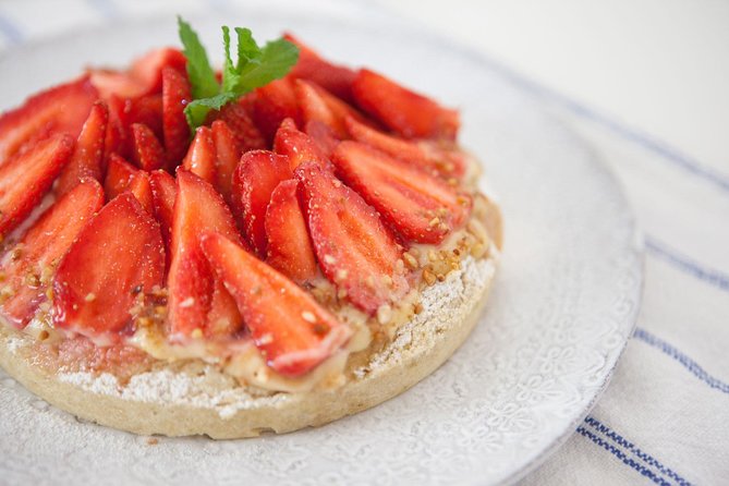 Classic French Cooking Class in Paris with a Local Expert - An In-Depth Look at the Classic French Cooking Class in Paris with a Local Expert