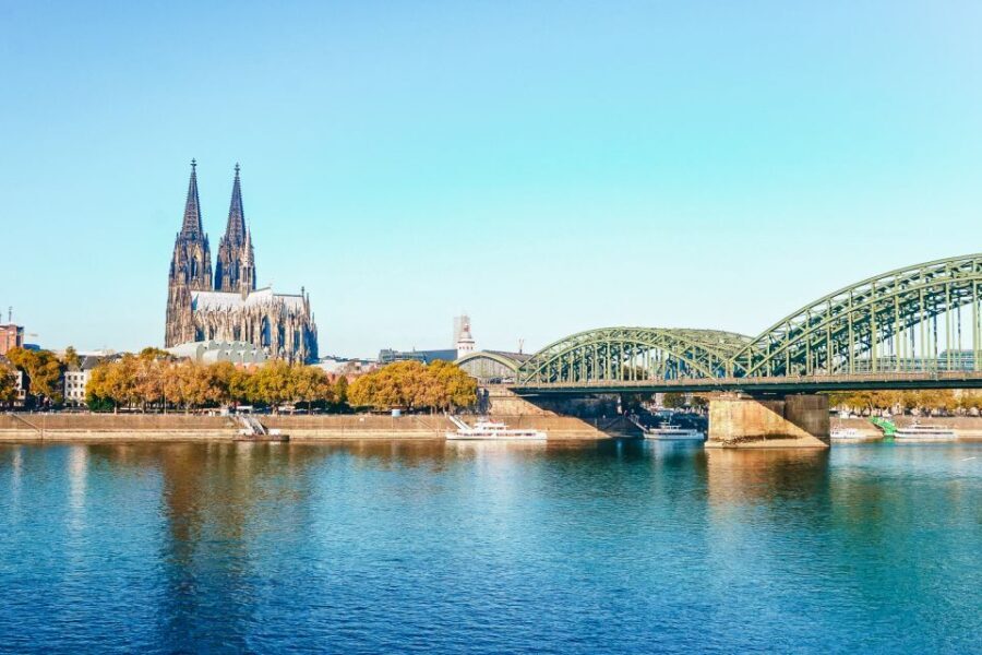 Cologne: 3-Hour Harbor Tour Cruise