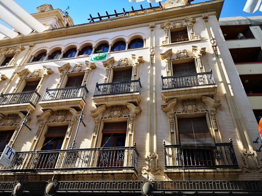 Córdoba: One-Day Trip - Discover local History and Culture