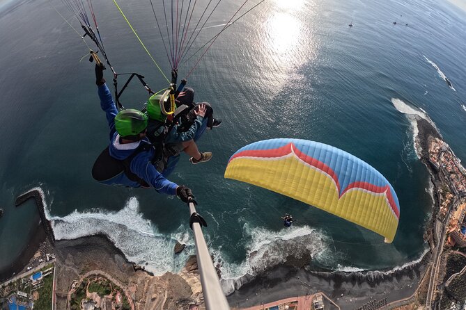 Costa Adeje paragliding, the best tandem flight in Tenerife - Costa Adeje Paragliding: The Best Tandem Flight in Tenerife