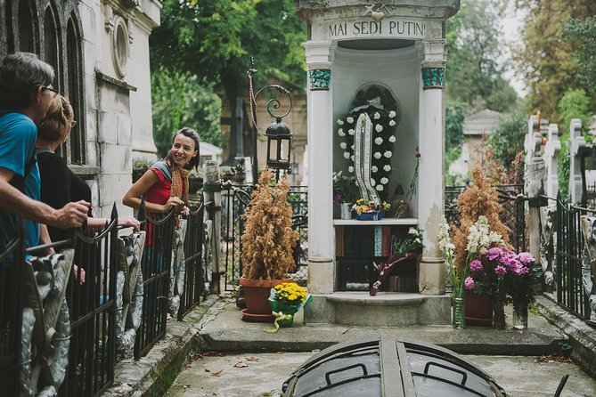 Darkside Tour of Bucharest - small group - Key Points