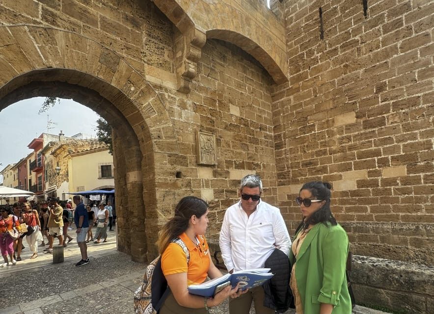 Discover Alcudia's Hidden Gems: Walking Tour of the Old Town