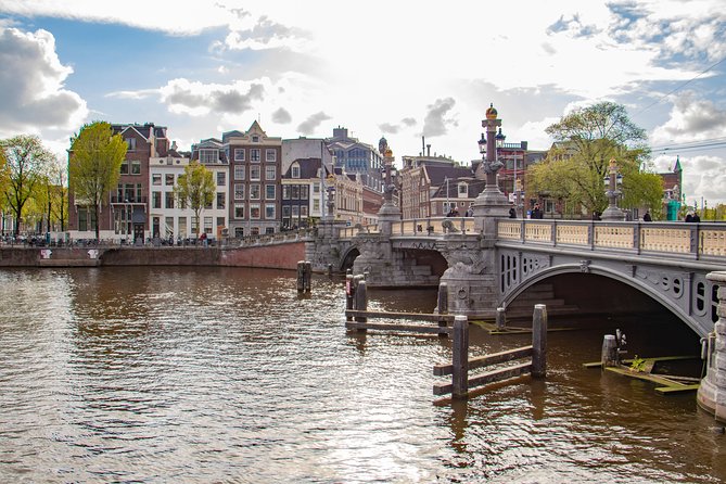 Discover Amsterdams most Photogenic Spots with a Local - Key Points
