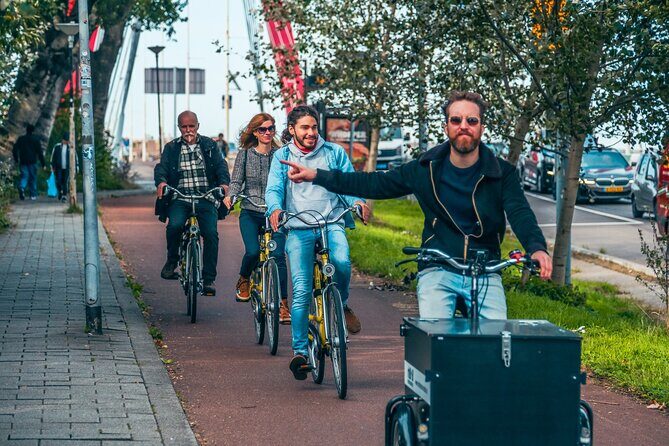 Discover Rotterdam: Classic Highlights Bike Tour with a Local