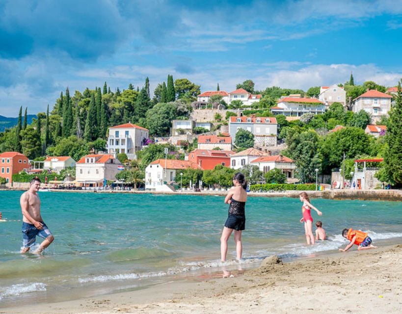 Dubrovnik: Elaphiti Islands Day Trip with Lunch - Food and Amenities: What’s Included?