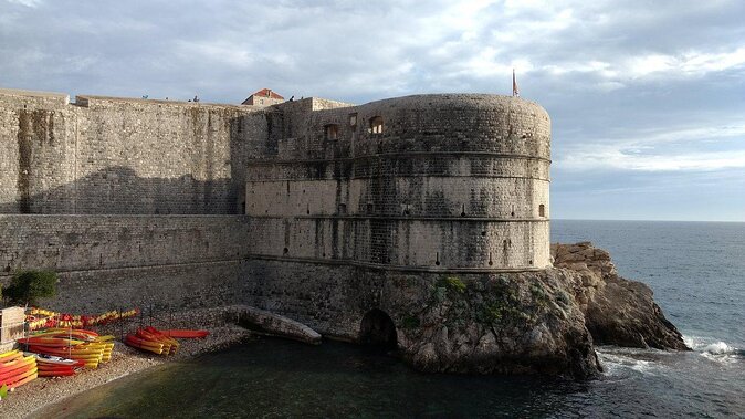 Dubrovnik Scavenger Hunt and Highlights Self-Guided Tour - Key Points