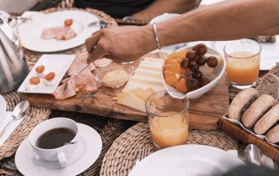 E-Bike Road Tour with Cabo Girão Viewpoint & Late Breakfast