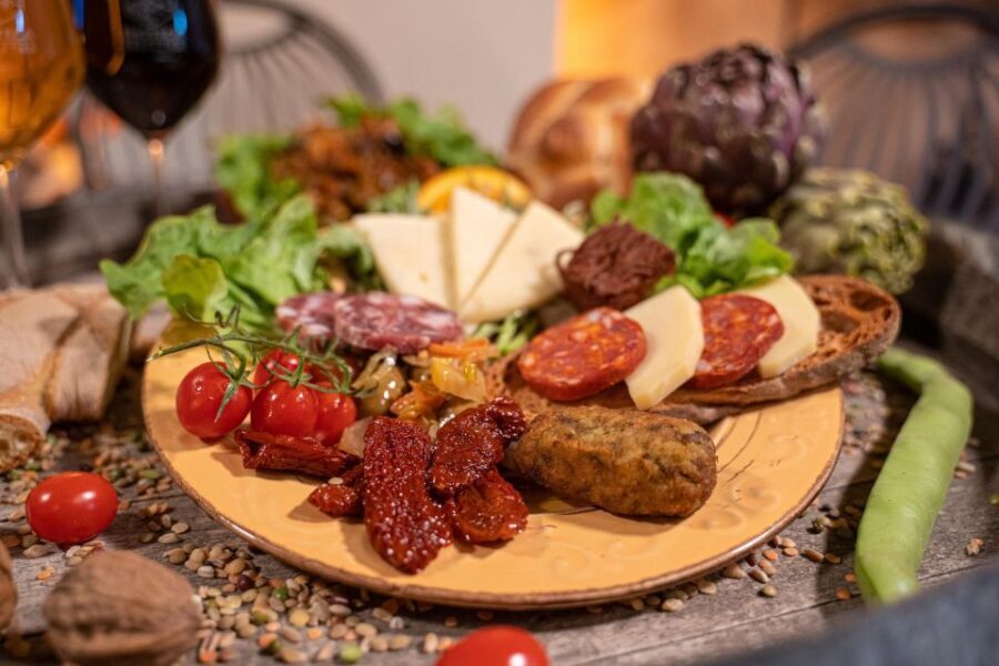 Enoteca dell'Etna: Iemu Spizzicannu Tasting - What Makes This Experience Stand Out?