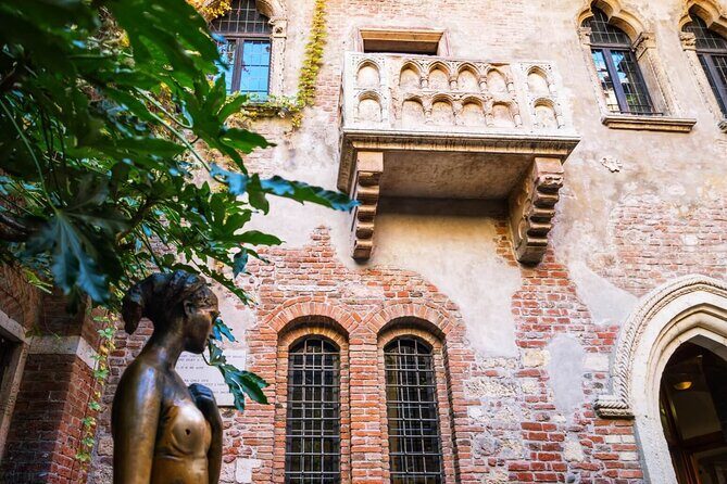 Essential Verona Private Tour including the Arena - Deep Dive into the Itinerary