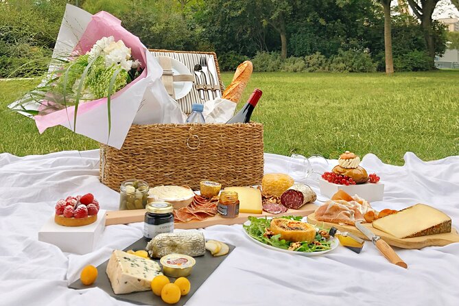 Experience a Decadent French Picnic with Wine Pairing in Paris - A Luxurious Picnic in the Heart of Paris: A Review of the French Food and Wine Experience