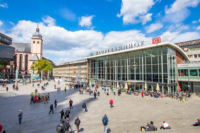 Explore Cologne in 60 minutes with a Local