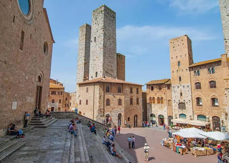 Explore Pisa, San Gimignano & Siena on a Scenic Tuscany Trip - Indulge in a Tuscan Lunch and Explore Siena