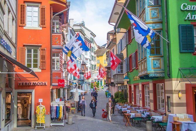 Explore the Instaworthy Spots of Zurich with a Local - What Makes This Tour Stand Out?