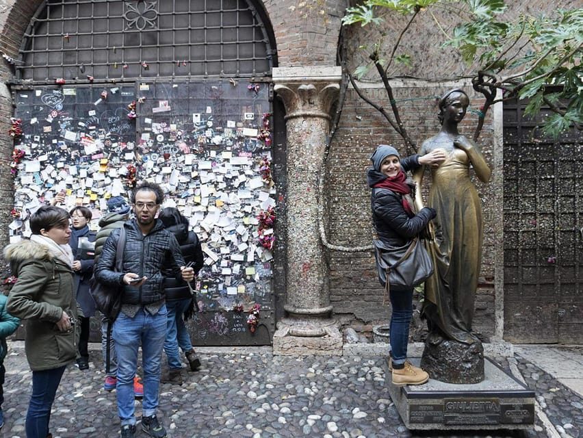 Explore Verona's Highlights: Arena & Historical Walking Tour